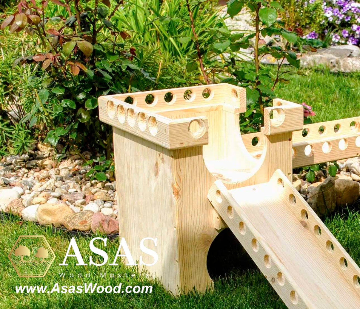 Rabbit Castle – AsasWood