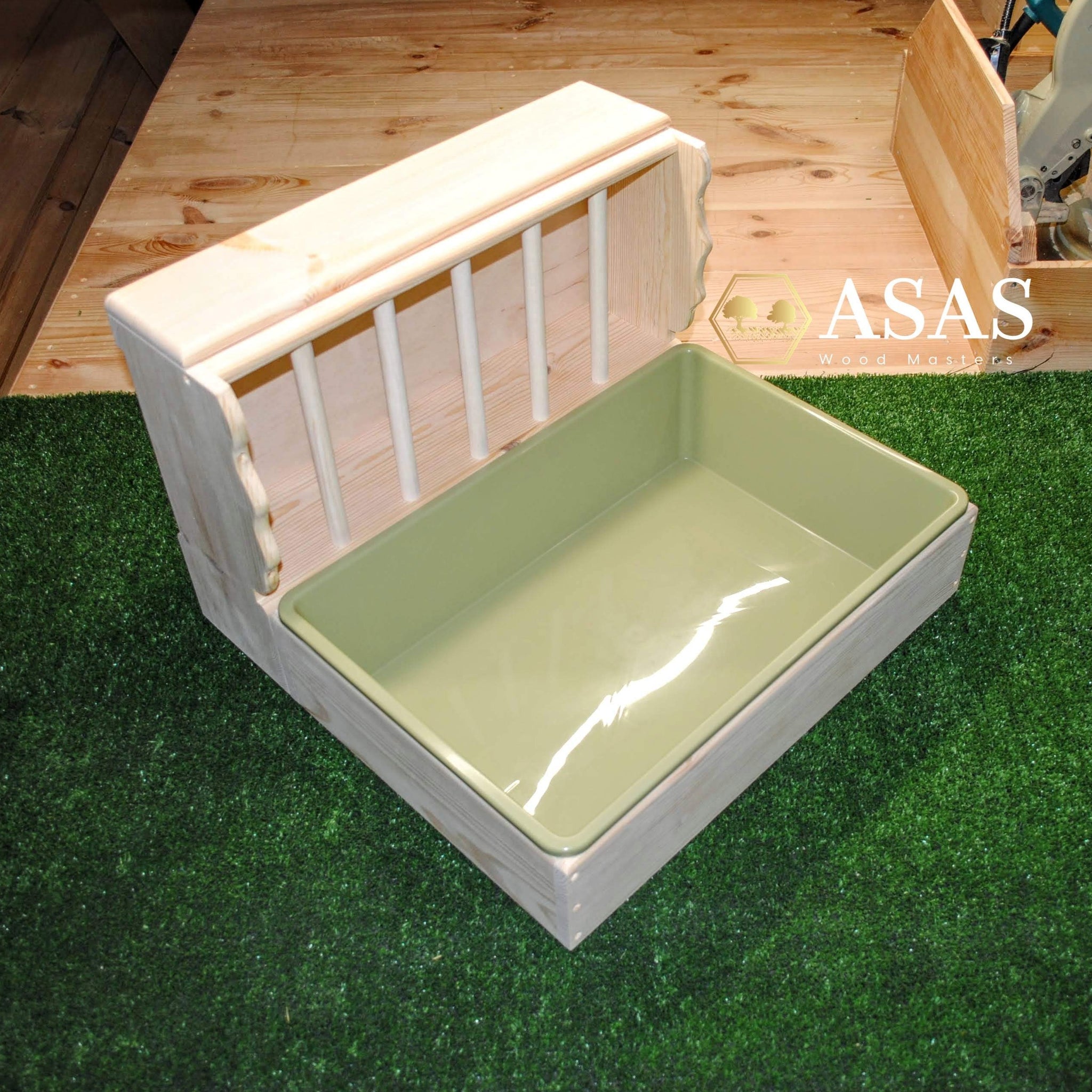 Rabbit Hay Feeder with litter box ️ Wire mesh – AsasWood